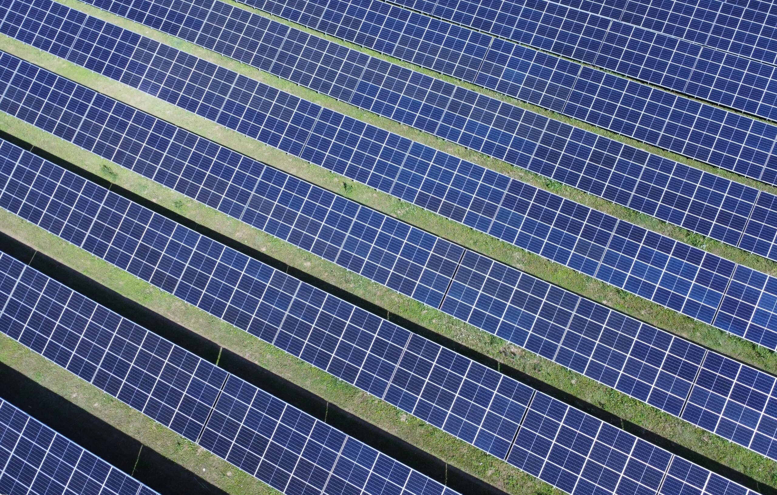 Solar park and complete construction solutions. - Smartecon